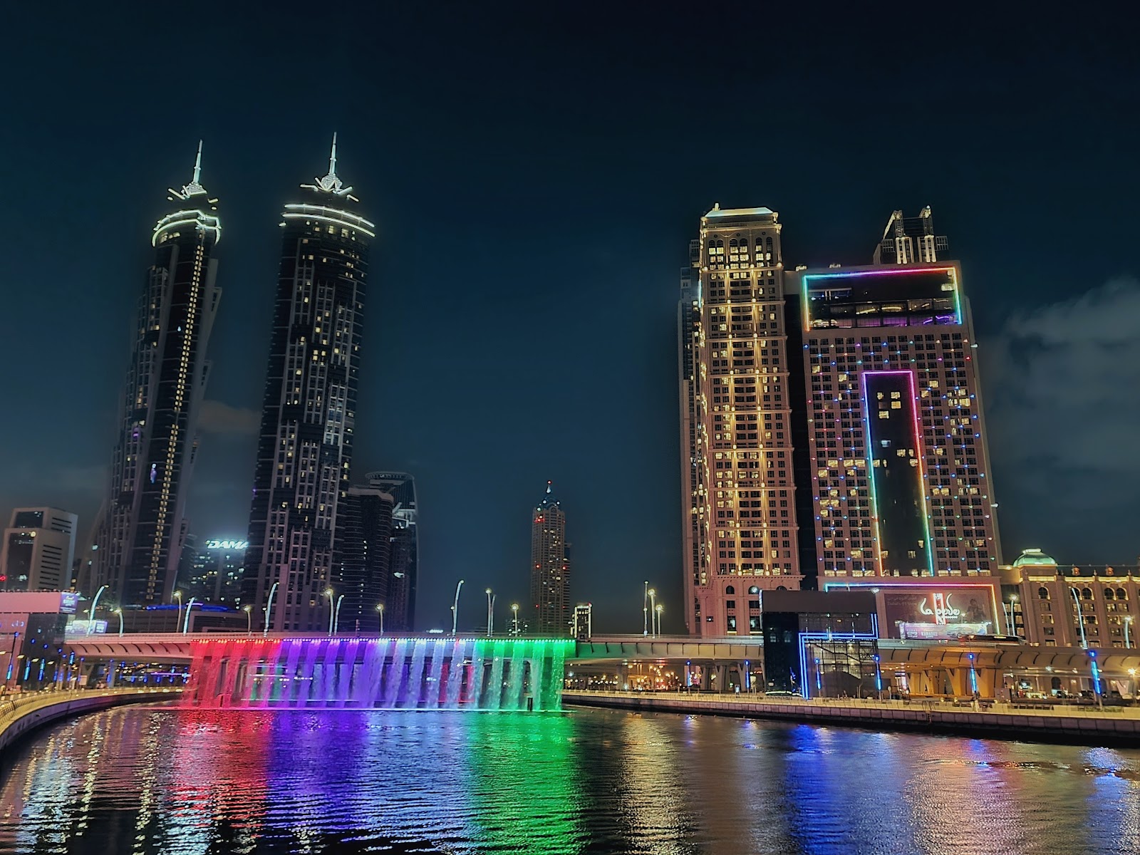 Dubai Waterfall, Downtown Dubai - Tickets, Hours & Reviews